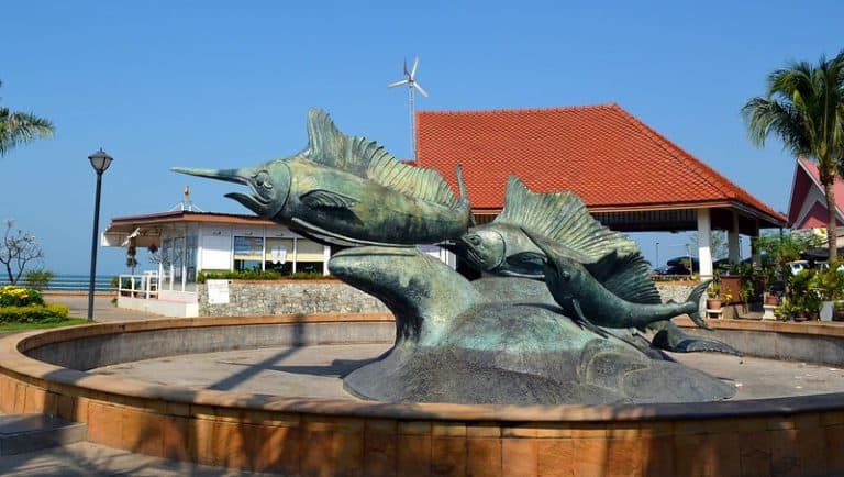 Things to do in Si Racha - Thailand - Travelodium Travel Magazine